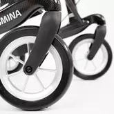 Der SMINA Carbon Rollator - Carlbon | SMINA