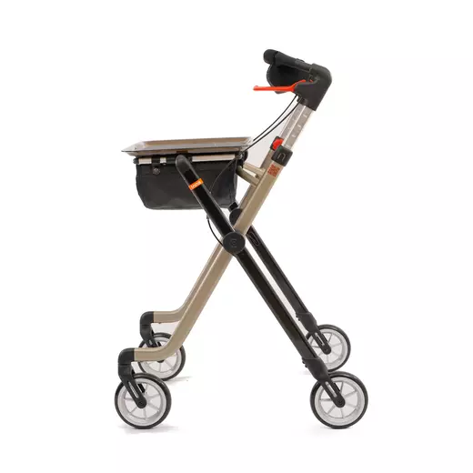 Der SMINA Indoor Rollator - mit Tablett und Korb | SMINA